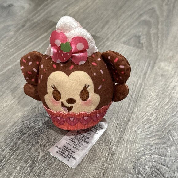 Disney | Toys | Minnie Mouse Disney Munchlings 4 Strawberry Cupcake ...